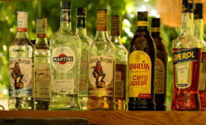 Basics Of Alcoholic Beverages: Liquor, And Liqueurs Types